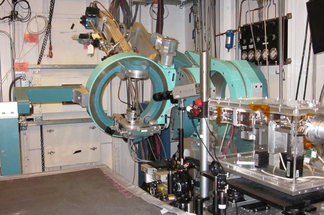 7ID-C Hutch | Advanced Photon Source